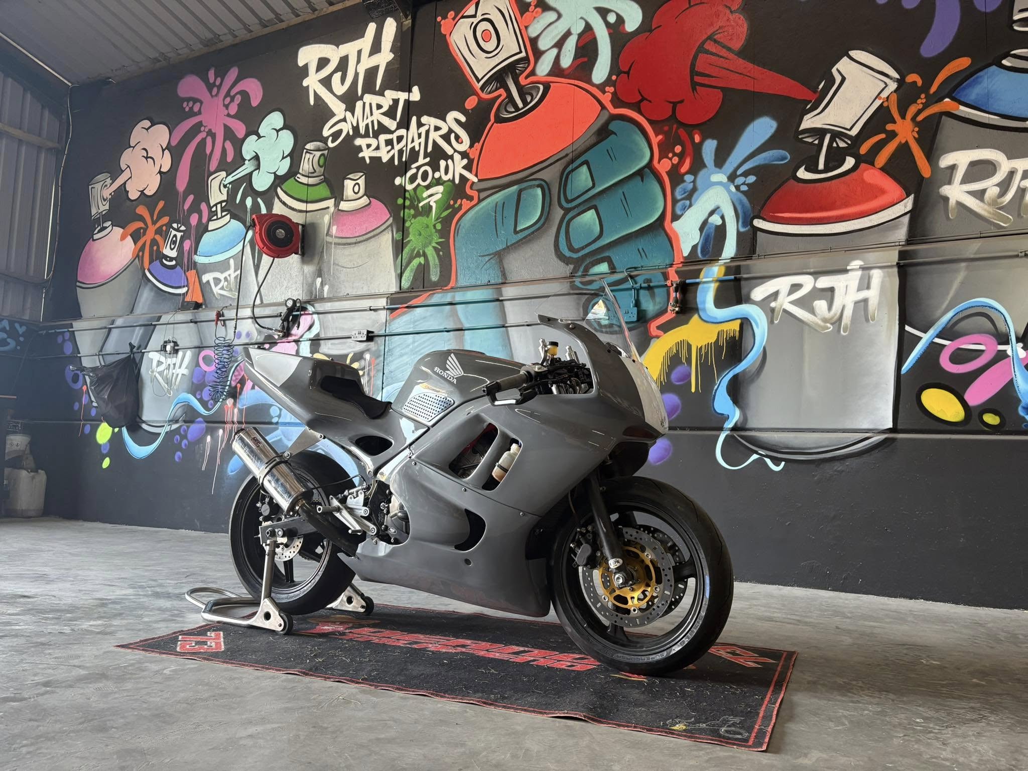 RJH Smart Repairs | MOBILE WHEEL REFURBISHMENT | Gloucestershire, UK